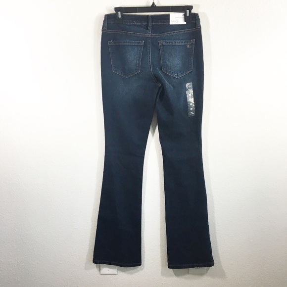 Jessica Simpson | Jeans | New Jessica Simpson Rocking Curvy Boot Jeans ...